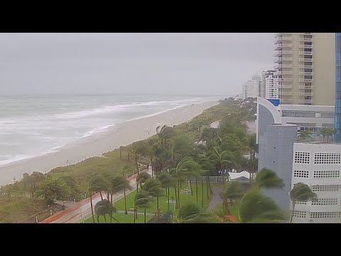 LIVE - Hurricane Eta Beach Cam, Miami Beach, Florida - YouTube