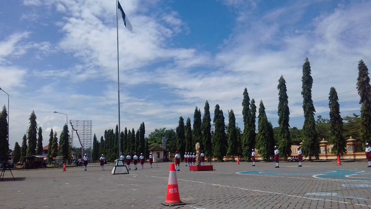SDN 4 Kertosari lomba Tata Upacara Bendera - YouTube