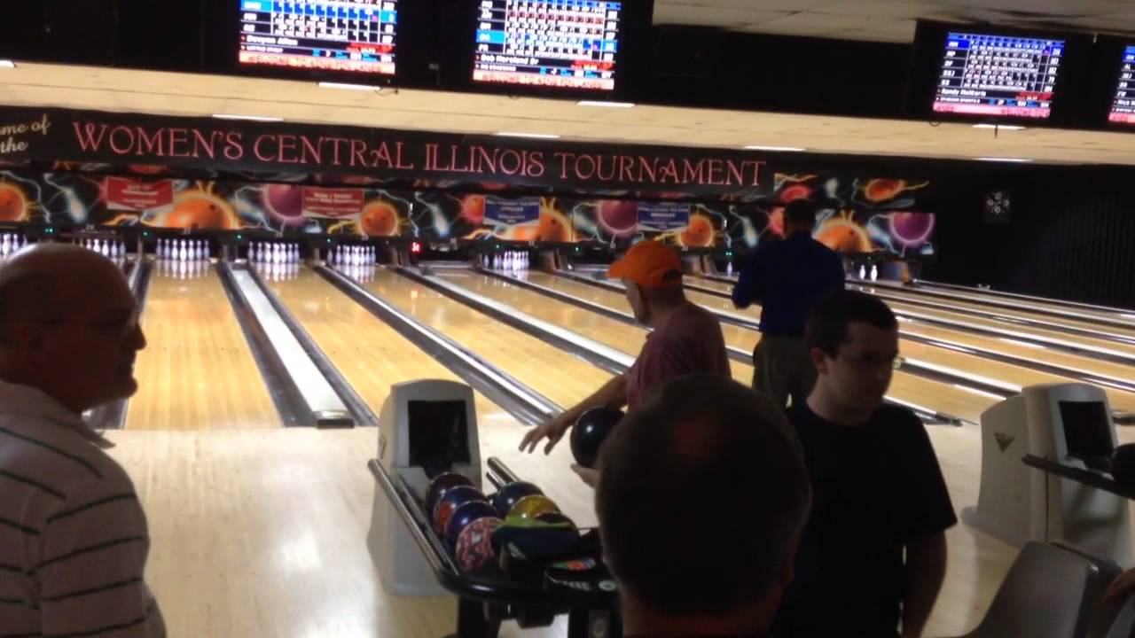 Bob moreland sr 297 kingpin lanes springfield il - YouTube