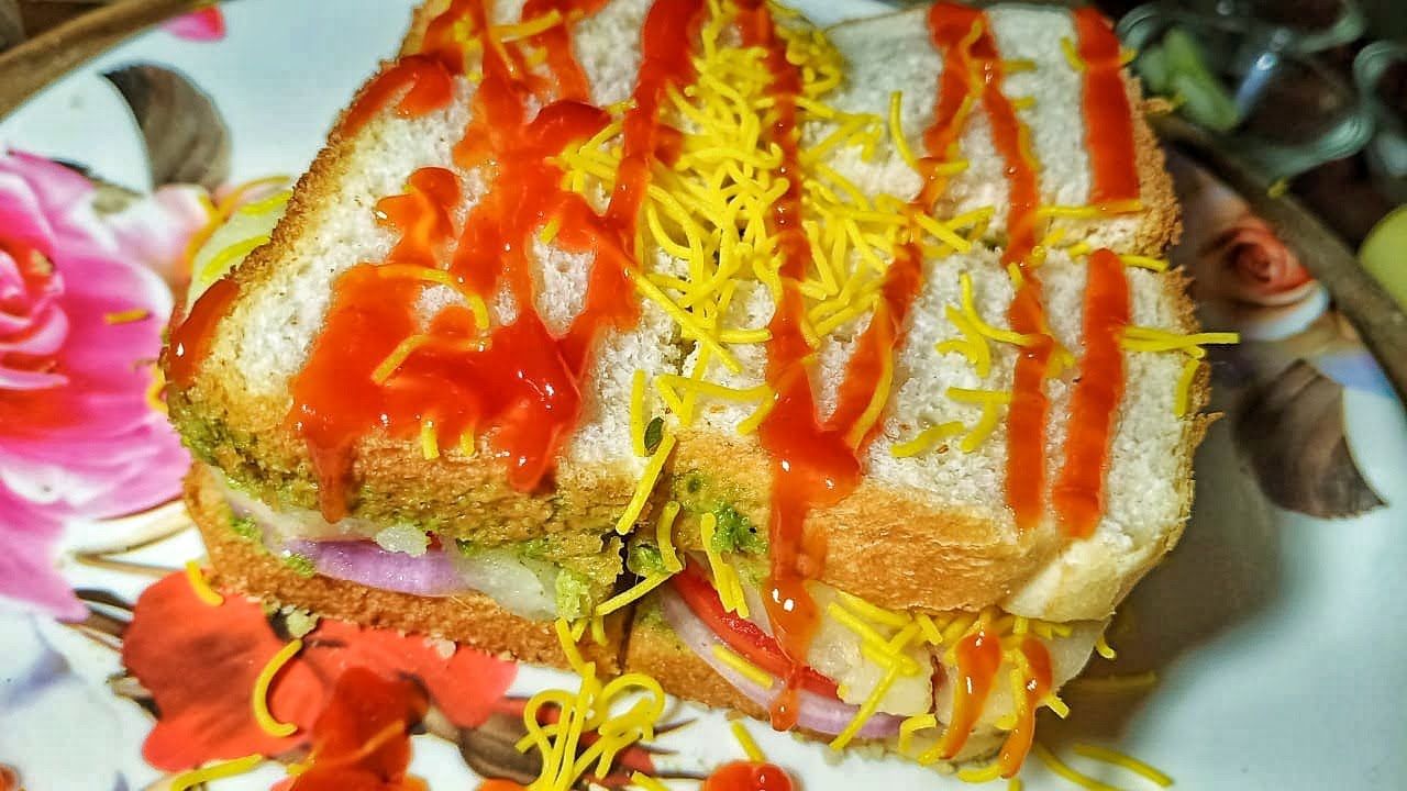 BOMBAY SANDWICH | VEGGIES | VEG SANDWICH - YouTube