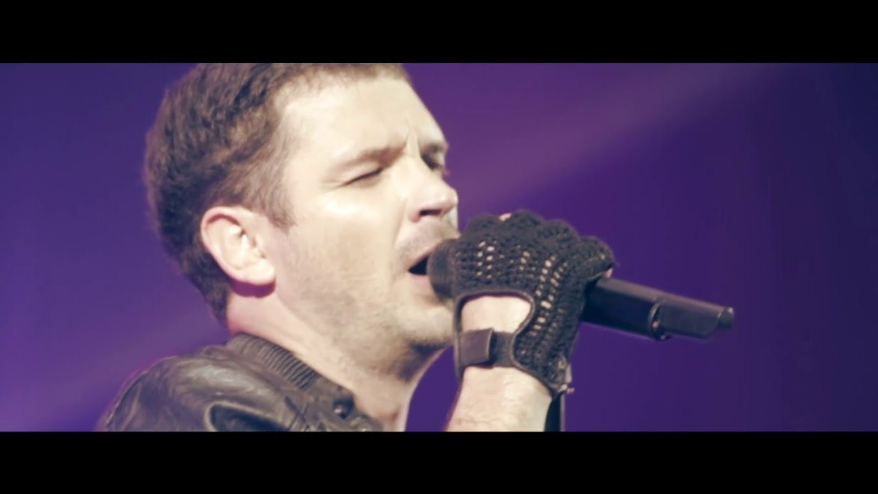 Mother Love - Queen Forever (Live) HD - YouTube