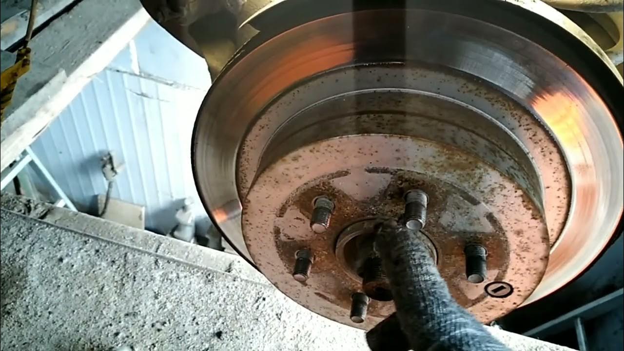 ниссан патфайндер р51 замена тормозных дисков. - YouTube