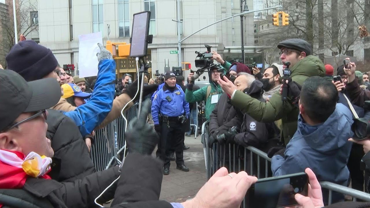 Protesters face off outside New York court where deposed Nicolas Maduro ...