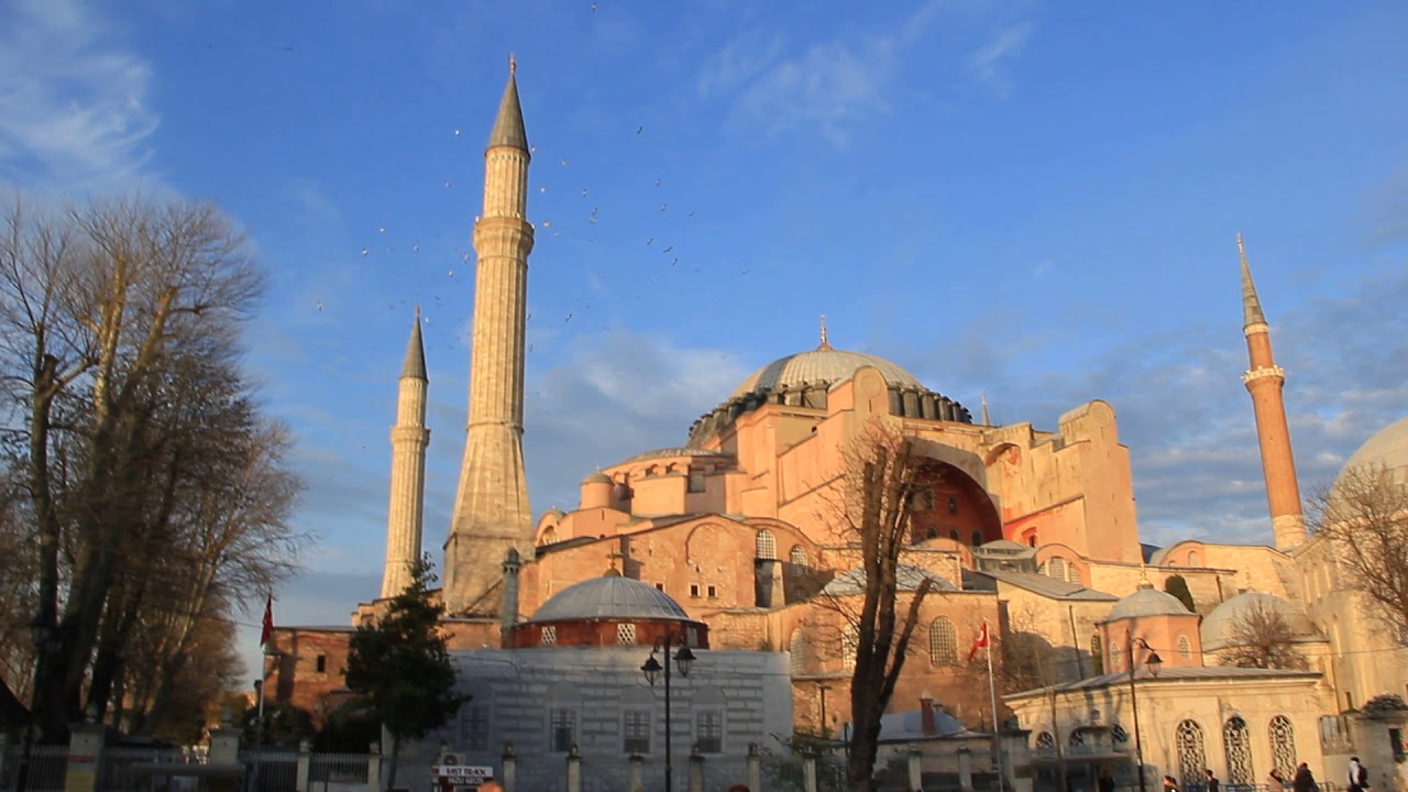 Old Istanbul: Sultanahmet Square, Blue Mosque, Aya Sofya - YouTube