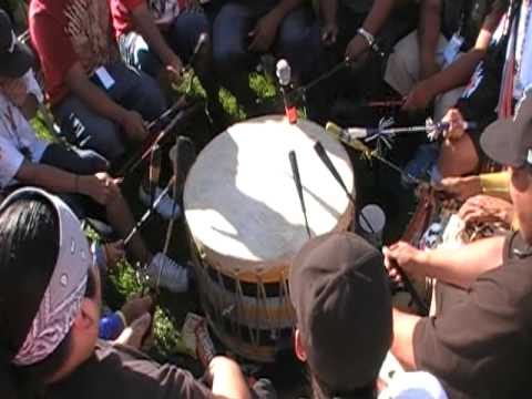 Shakopee reservation,minnesota powwow 2009 - YouTube