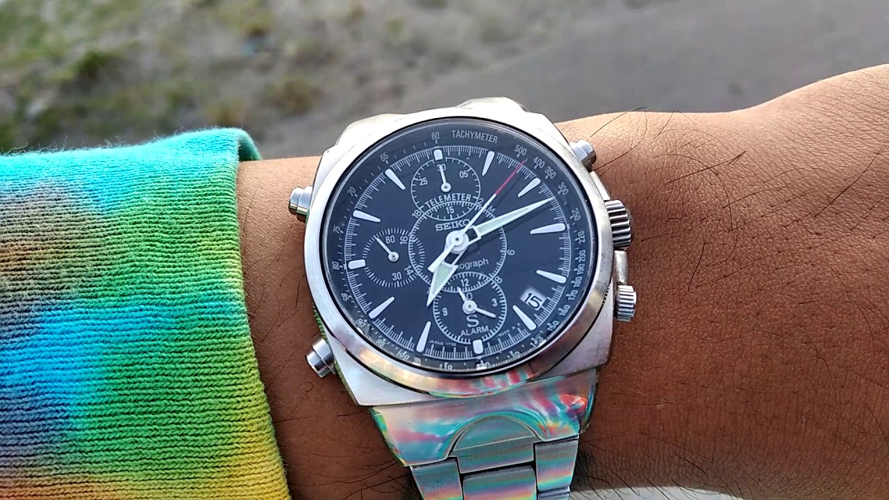 Seiko SUS Chronograph - YouTube