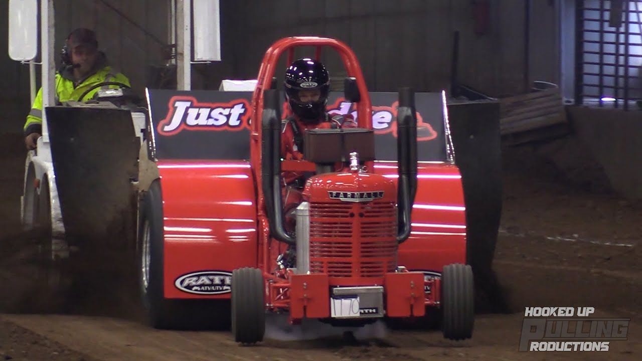 1950 Mini Rod 34 Inch Tractors Pulling at the Midwest Spring Super Pull ...