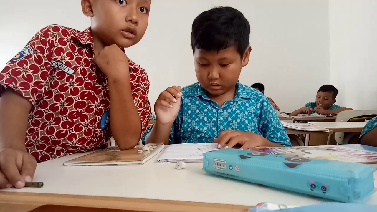 Pentingnya tutor sebaya.. Materi pecahan - YouTube