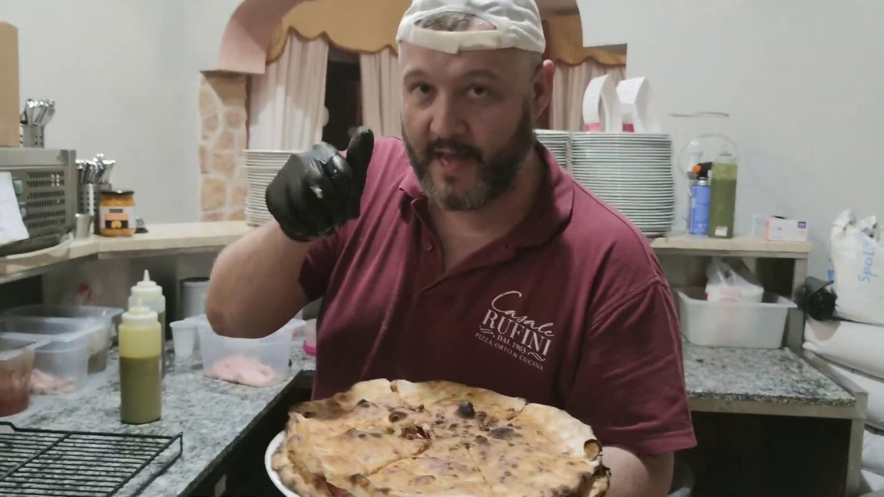 PIZZA"M'POI CAPÌ" - YouTube