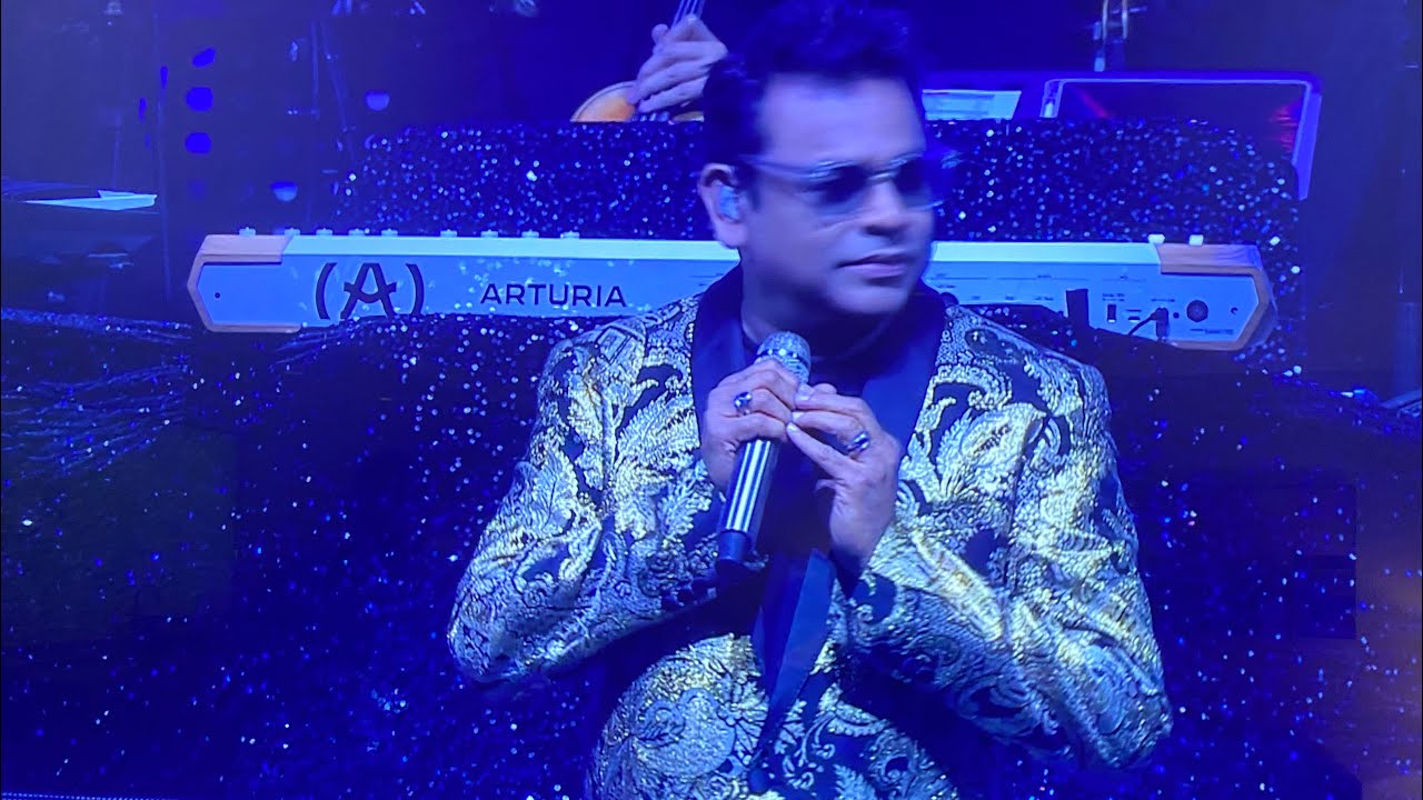 Periyone Song - Malayalam Aadujeevidam || AR Rahman Live at Abudhabi ...