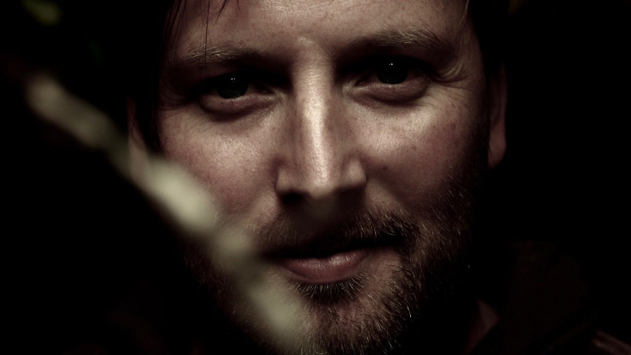 UPx 05 Tobias Ebert - Unpluggedival de Luxe im Zimmer 16 - YouTube