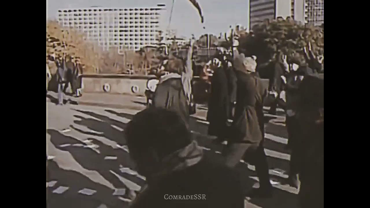 Russian Constitutional crisis of 1993 | The people wanted Soviet Union ...