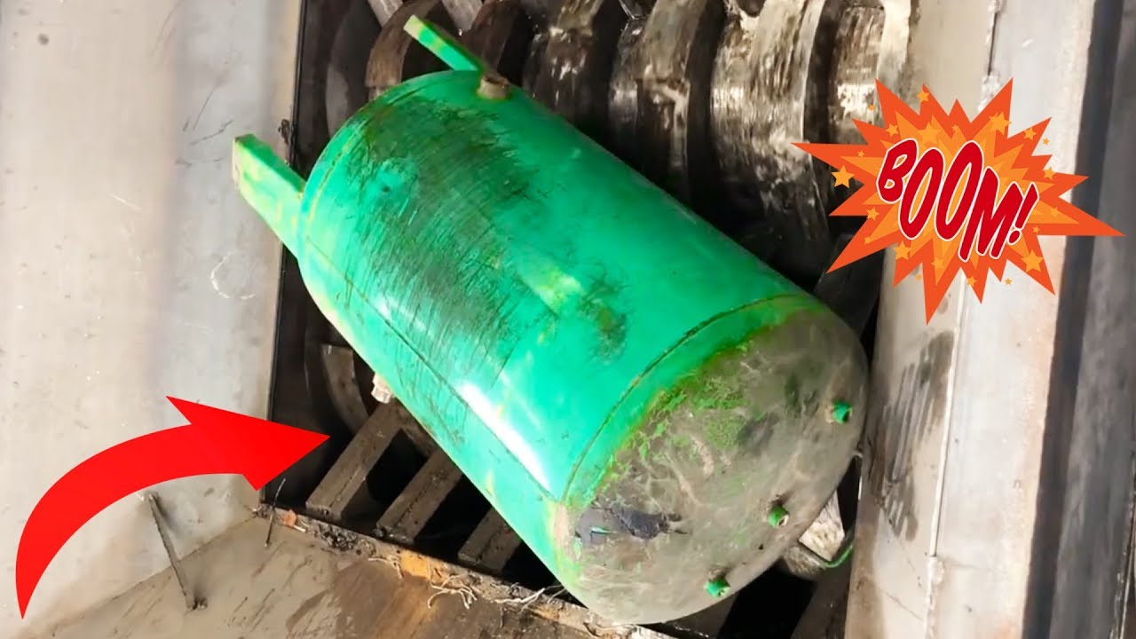 Large Gas Tank Thrown Into The Crusher!It’s Really Amazing!Gas Tank ...