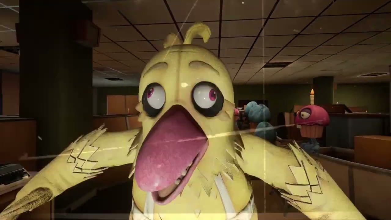 Toy Chica Without Beak Scary