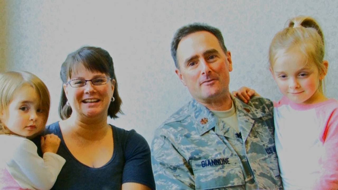 Maj. Lance Giannone family - YouTube