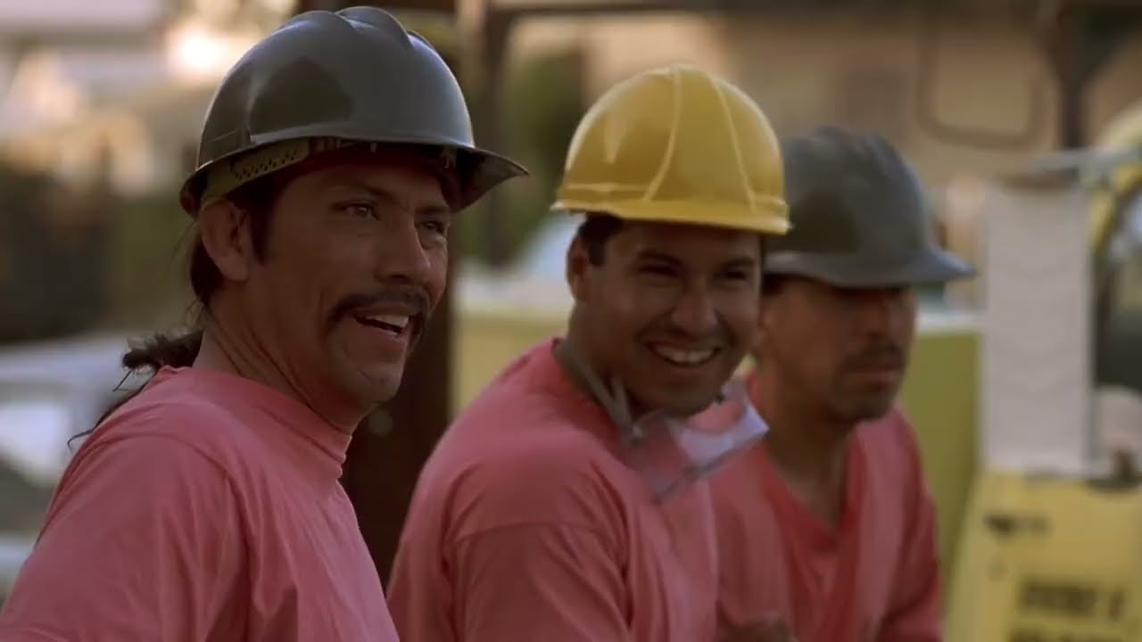 Doppelganger : Drew Barrymore - Danny Trejo - YouTube