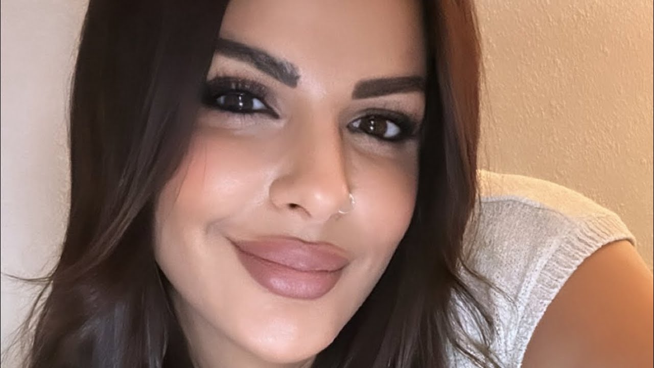 Maryem Dbaich est en direct ! - YouTube