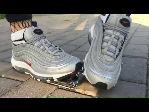 Crush Smartphone Nike 97 (Helga Li)