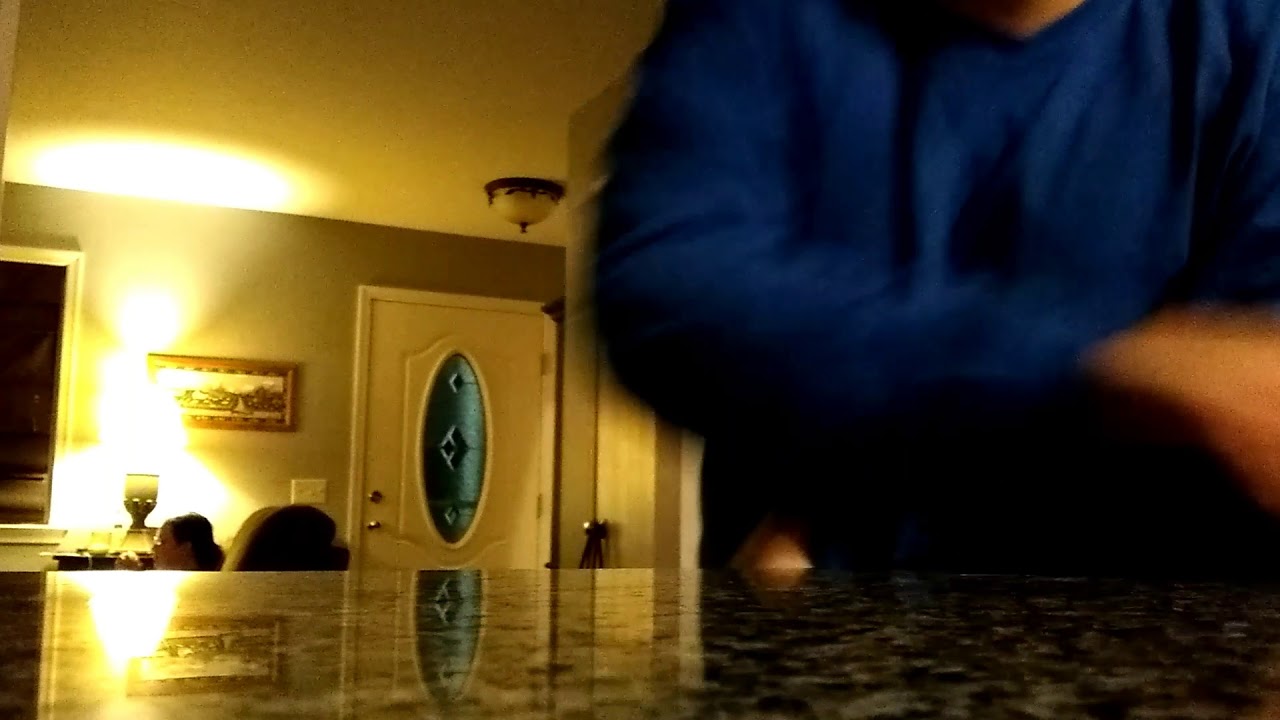 HOW TO DO A KICK FLIP - YouTube