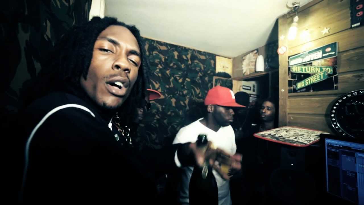 Blade Sa Tro évidan (Studio Perfomance) - YouTube