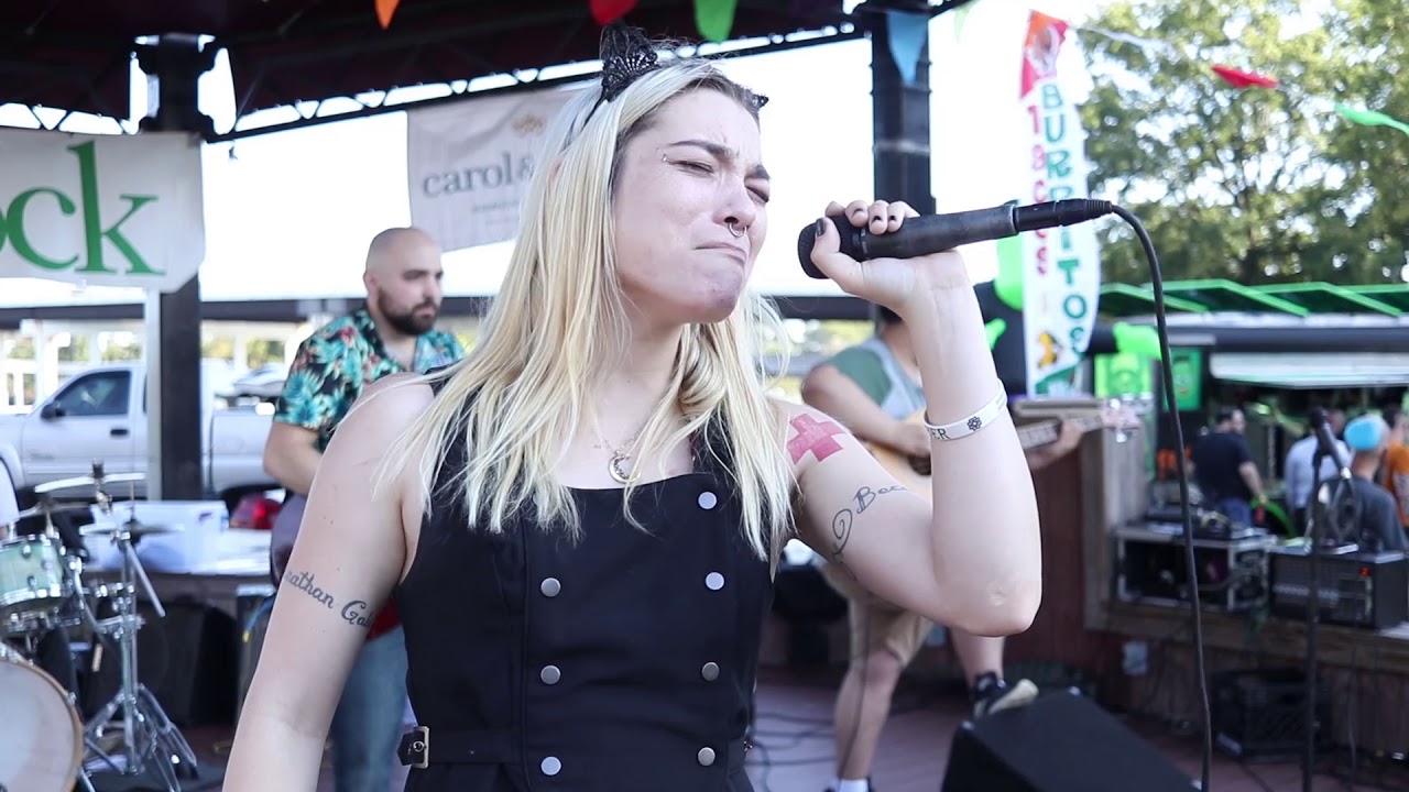 Splintercat - Hydra (Acoustic at Barktoberfest 2019) - YouTube