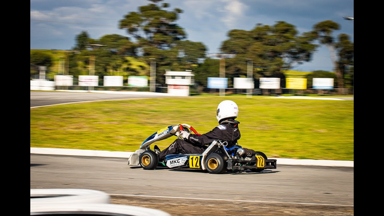 OAKLEIGH GO KART CLUB HOT LAP - YouTube