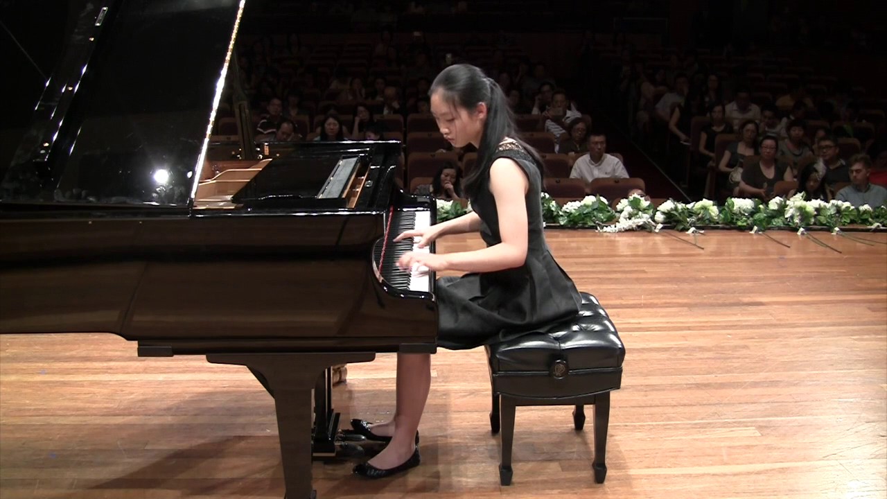 Chopin - Scherzo No.1 in B minor, Op.20 (Corinna Chen) - YouTube