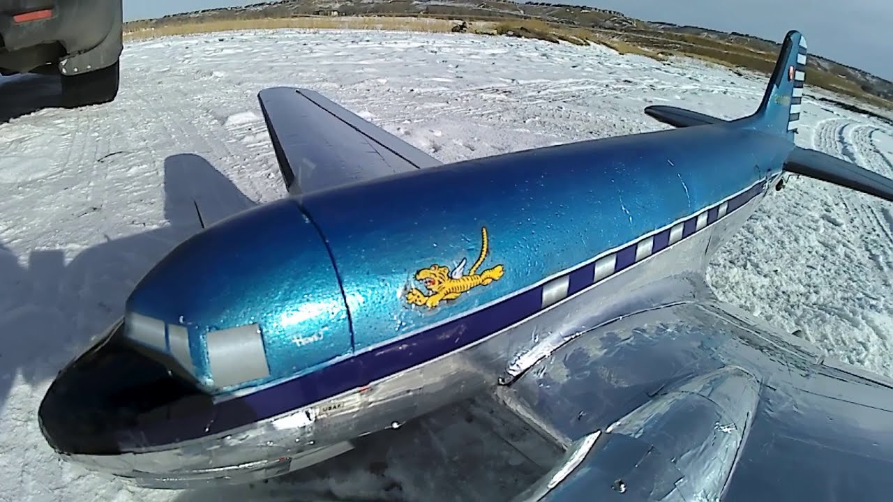 Douglas DC3 on floats - YouTube