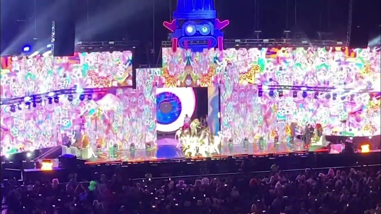 FIFI ESTAH - FINAL DE LMD 5 EN VIVO - YouTube