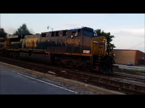 [CSX] 5011 AC6000CW Leads U306-24 With & ALCO AC44CW Smoking it up in Fayetteville NC - YouTube