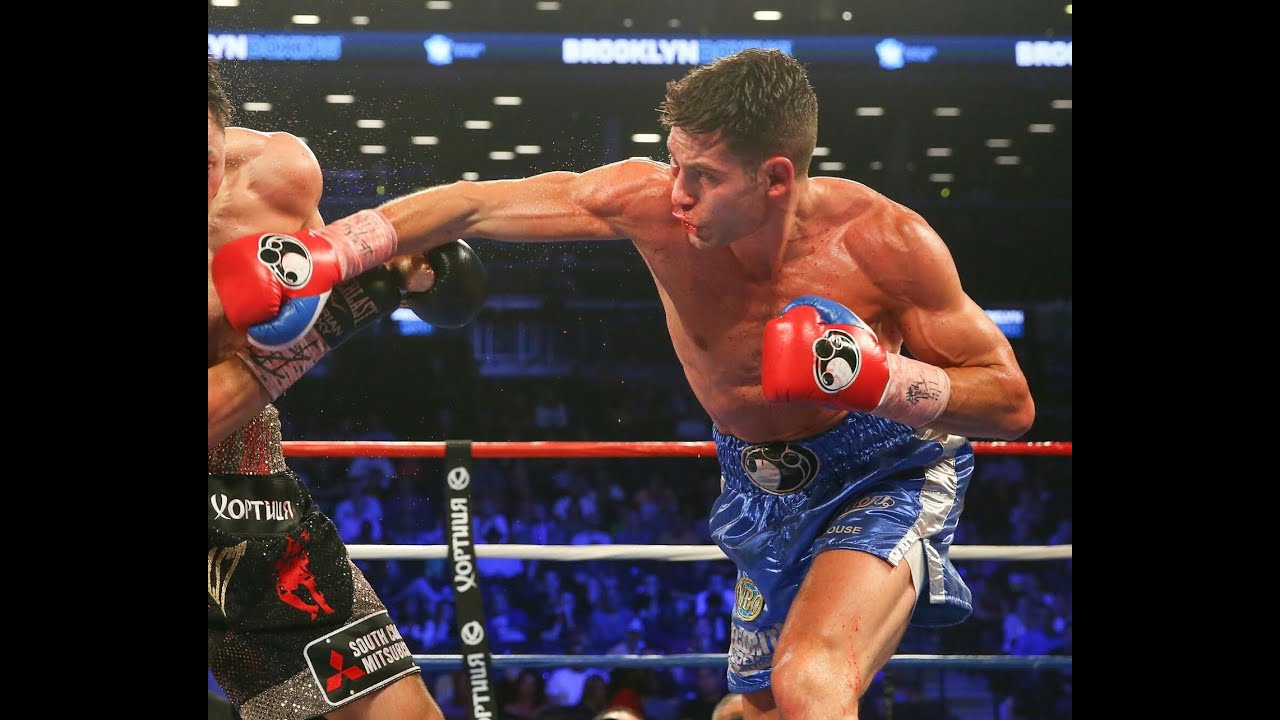 Chris Algieri WINS SLUGFEST! vs Erick Bone - YouTube