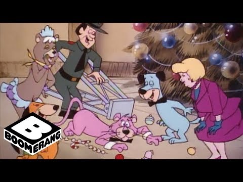 Yogi's First Christmas | Decorating the Tree | Boomerang Official