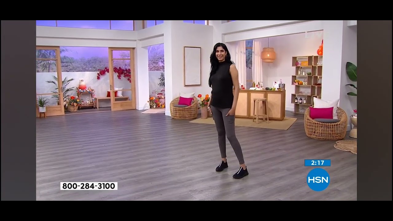 HSN Model Nadia sexy leggings - YouTube