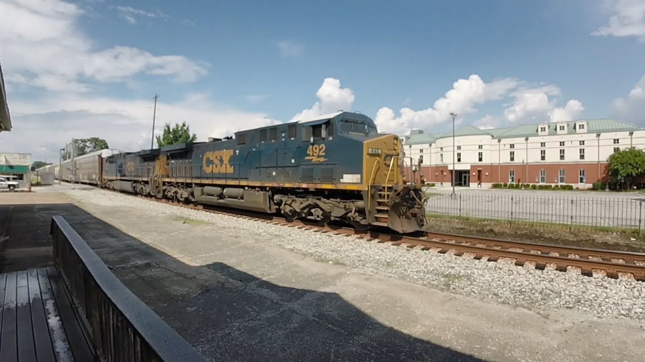 CSX Autorack Train with Locomotives 492 & 429 - YouTube