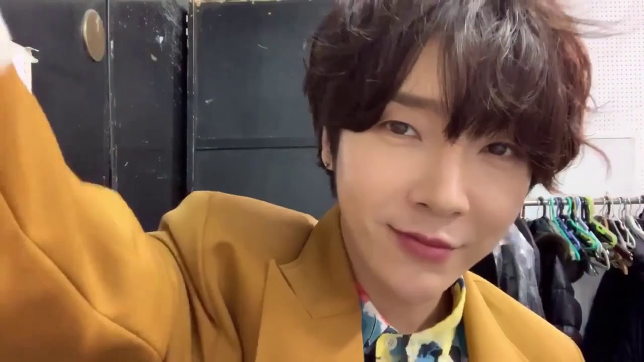 Supernova LDK~ 壁ドン & 舞台挨拶 - YouTube