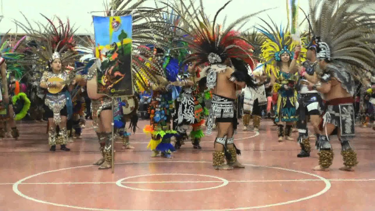 Danza Azteca Aztlan - YouTube