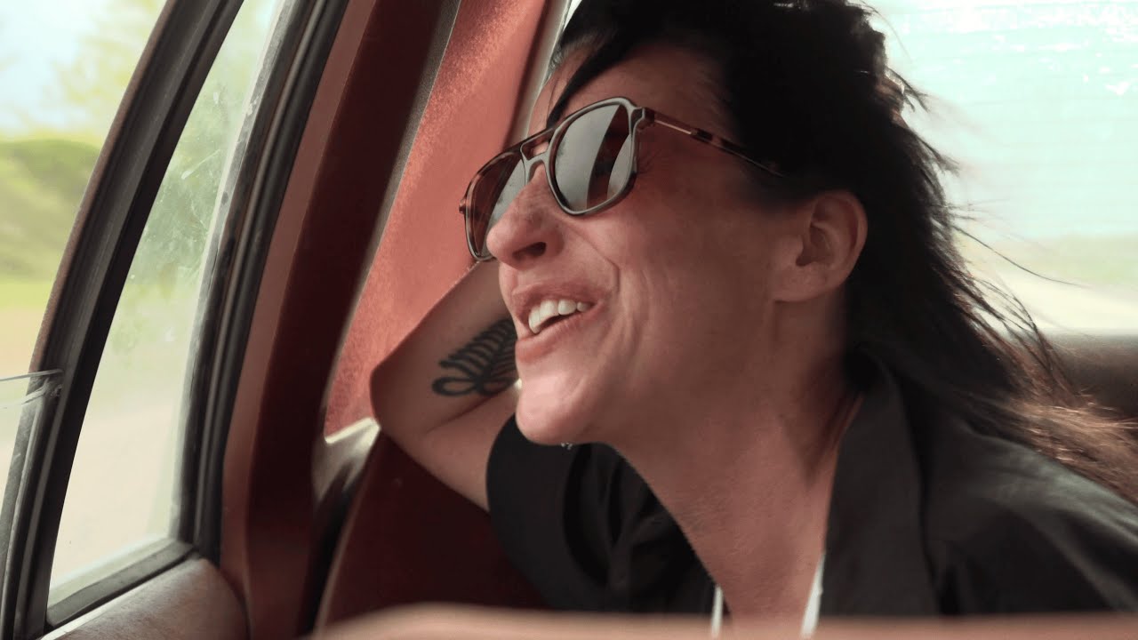 Romi Mayes - Can't Stop Me Now (Official Music Video) - YouTube