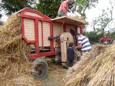 Garvie Threshing Mill. - YouTube