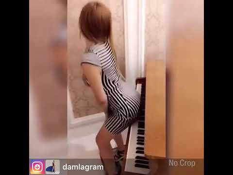 Damla Ekmekçioglu Piano Show !!