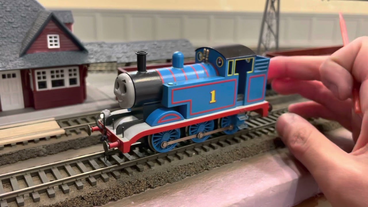 Short: Custom Scratchbuilt SUPERDETAILED Thomas (3D Printed) - YouTube