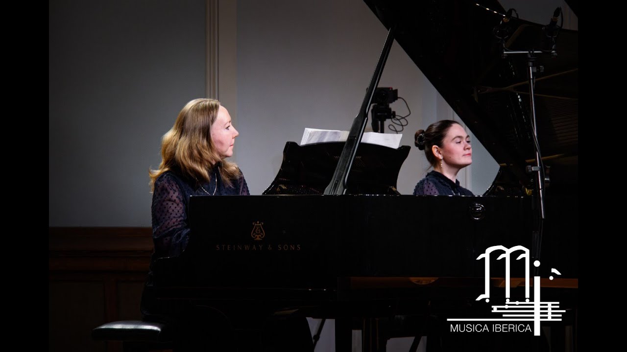 I. Albeniz. Navarra. Yulia LITVINENKO, María SADRITDINOVA - YouTube