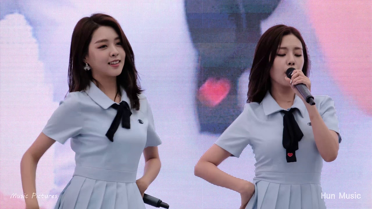 [4K] 베리굿-Oh! Oh!:씨름 페스티벌(Berry Good-Oh! Oh!):2019-9-21 - YouTube