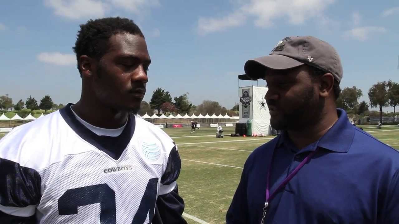 Dallas Cowboys Running Back Phillip Tanner With Clarence Hill, Cowboys ...