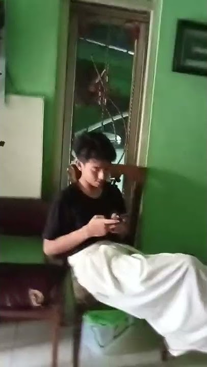 Udin petot main hp - YouTube