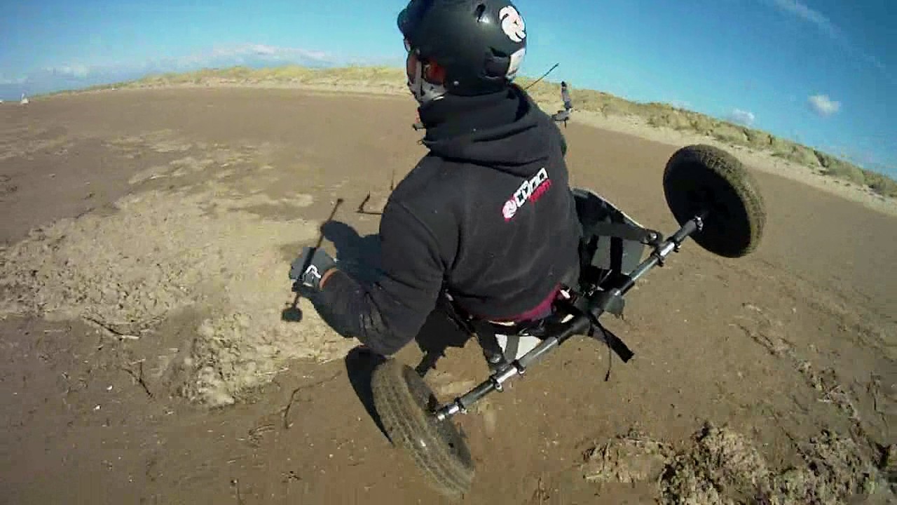 14m peter lynn aero with a buggy - YouTube