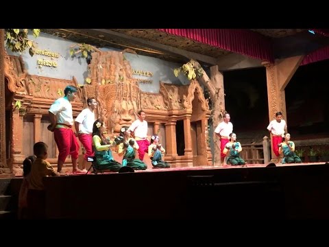 Khmer Traditional Dance - Coconut Shell Dance - YouTube