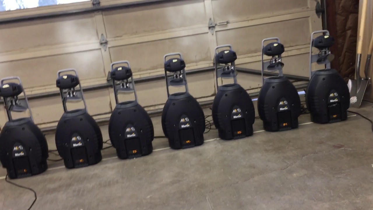 Martin MX10 Stage light fixtures - YouTube
