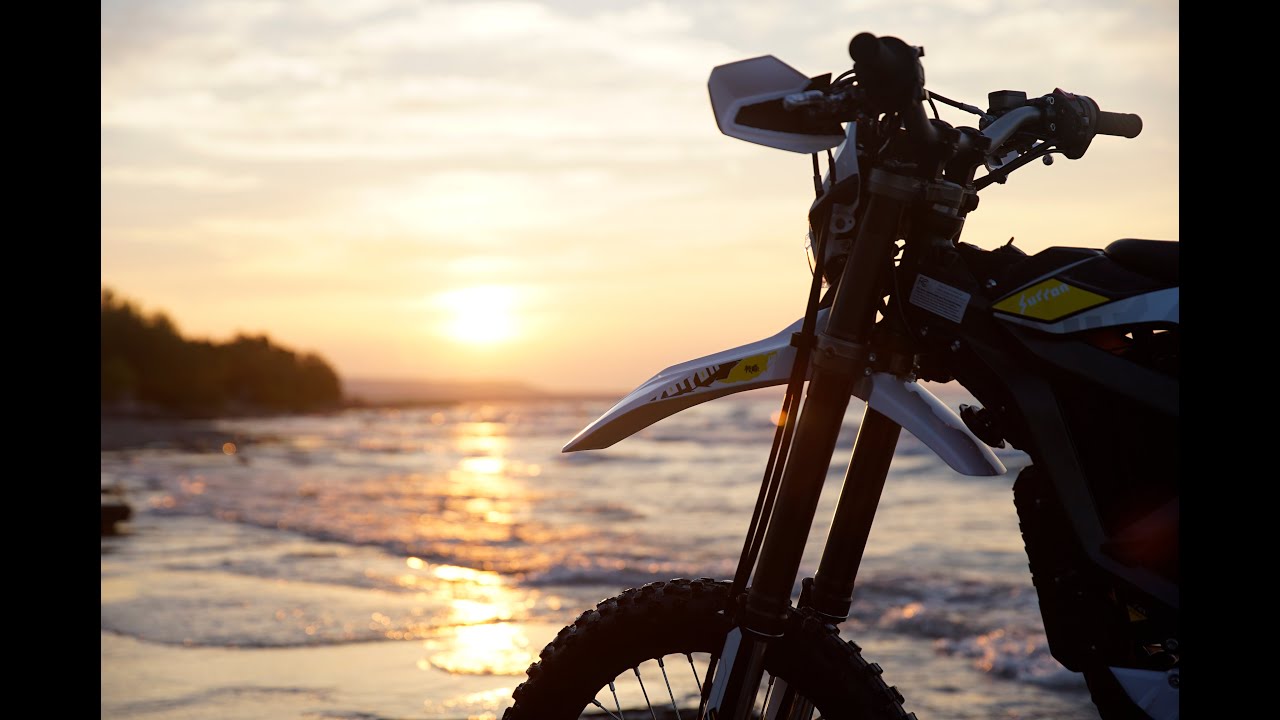 I took a stock Surron Ultra Bee on a motocross track - How did it hold ...