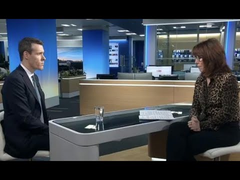 Kay Burley skewers stuttering housing minister live on Sky News with one easy question - YouTube