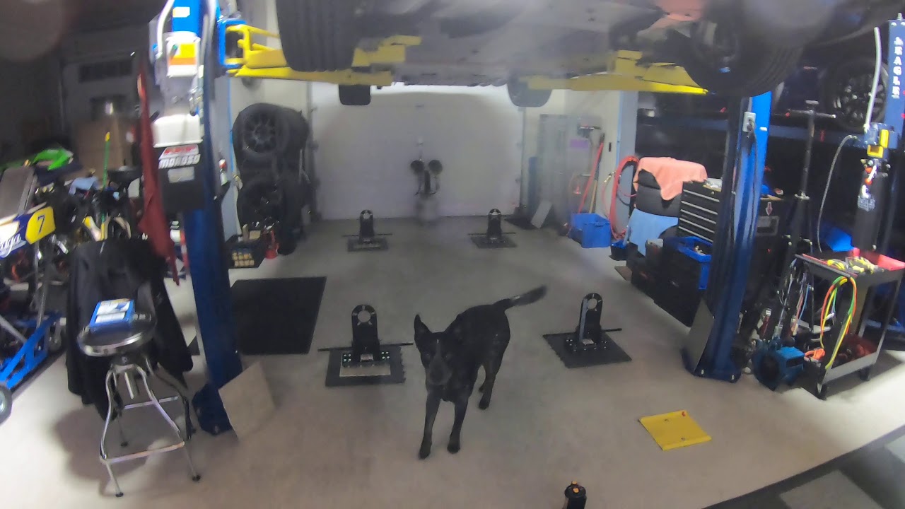 4 wheel Auto Alignment using hub plates - YouTube